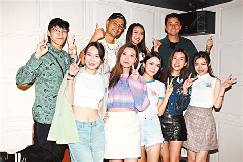 吳業坤學擺靚相氹太太 陳展鵬不想夫妻檔演戲 香港文匯報