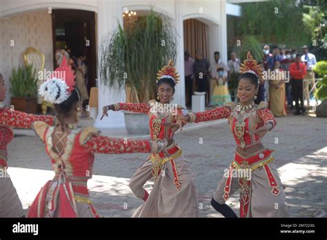 Cuple Dance Hi Res Stock Photography And Images Alamy