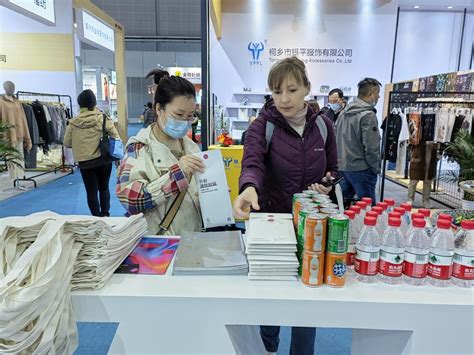 桐乡濮院“时尚军团”亮相上海浙江在线