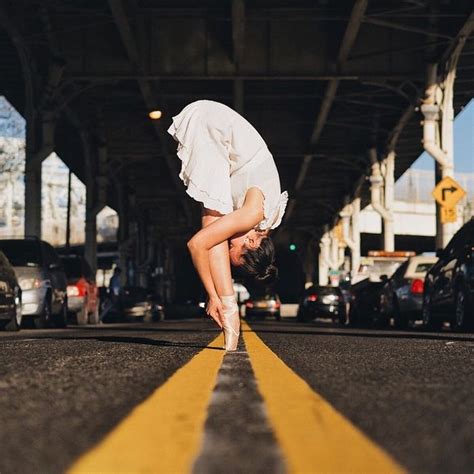 Breathtaking Portraits Of Ballet Dancers Practicing On The Streets Of