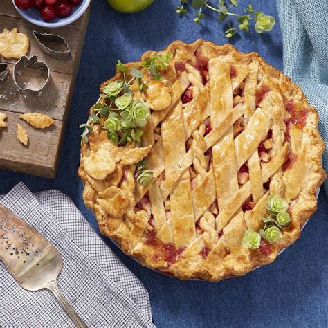 Old Fashioned Apple Cranberry Lattice Pie Recipe Wilton