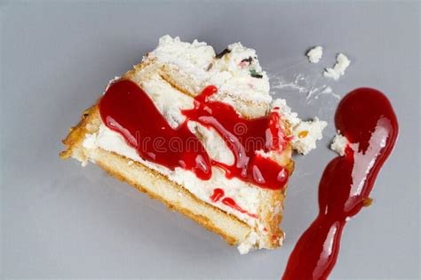Slice Of Yule Log Stock Image Image Of Berry Whipped 200193053