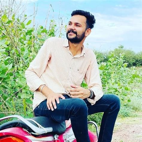 विजु चौधरी Mr Choudhary • Threads Say More