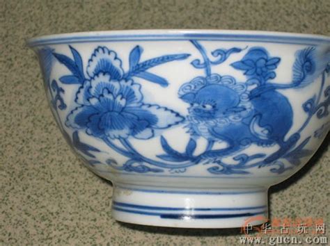 大明宣德青花瓷大明宣德青花瓷盘明代宣德青花瓷器大山谷图库