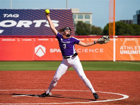Athletes Unlimited To Host Softball Clinic Presented By Mizuno
