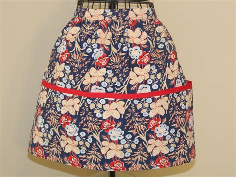 Apron Half Apron With Three Pockets Red Blue Beige