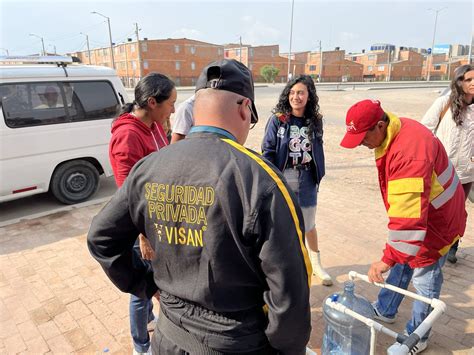 Alcaldía Local de Bosa on Twitter En el primer día de corte de agua