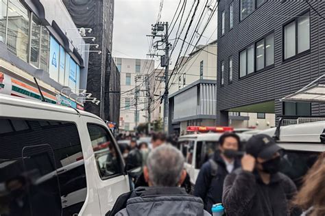 高田馬場「20代女性」刺殺 「女性を介抱していた男が警察にねじ伏せられて…」目撃者が明かした緊迫の逮捕劇（写真2） デイリー新潮
