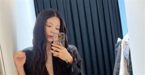 장재인 왜이러나노브라에 하의실종까지 폭발했다 파격 넘어 충격