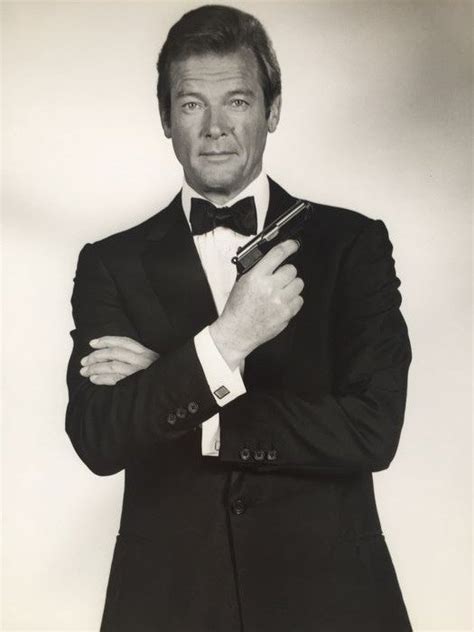 James Bond For Your Eyes Only Roger Moore Cine Art Catawiki