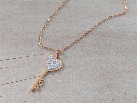 Colgante De Acero Dorado EslabÓn Espejito Con Dije Llave CorazÓn Con