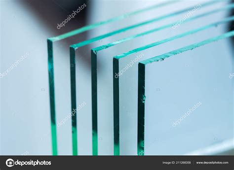 Sheets Of Factory Manufacturing Tempered Clear Float Glass Panels Cut