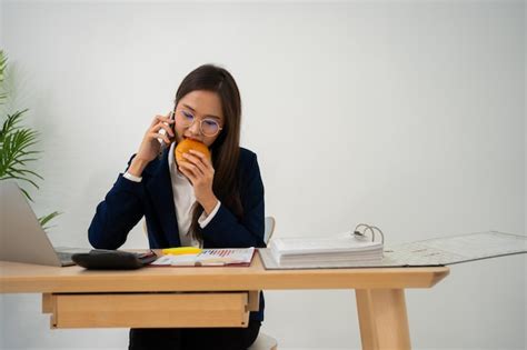 Fotos Comer Trabalho fotos de arquivo grátis de alta qualidade