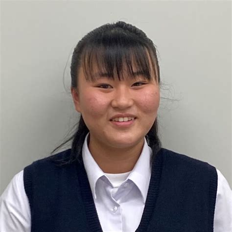 第三十三回伊藤園お～いお茶新俳句大賞 累計応募句数が4100万句を突破！文部科学大臣賞をはじめ、入賞2000作品が決定｜株式会社伊藤園の