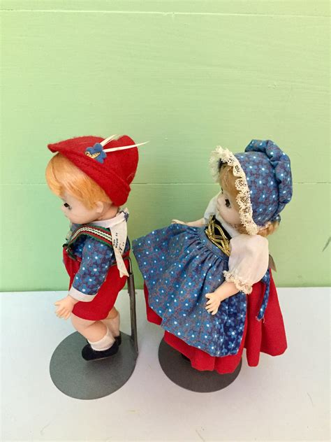 Vintage 1970s Madame Alexander Hansel And Gretel Dolls Vintage Madame