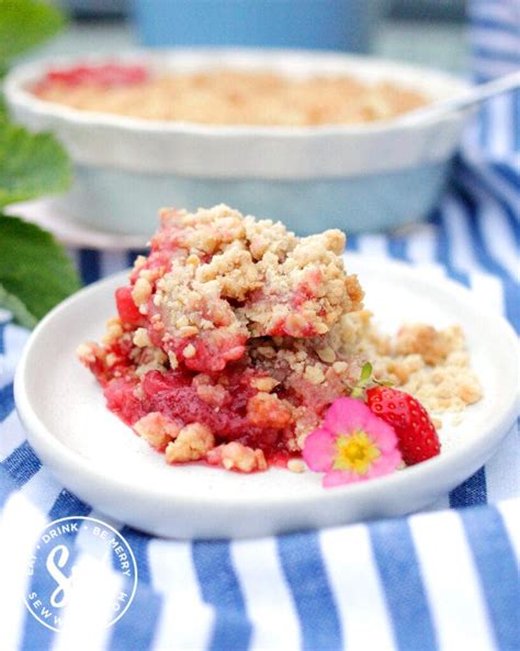 Strawberry Crumble Recipe Sew White