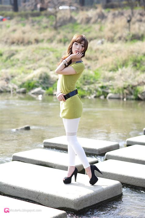 New Girl Minah