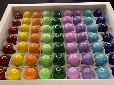 Heerlijk Chocolade Added A New Photo Heerlijk Chocolade