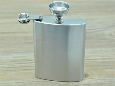 Men Stainless Steel Plastic Liquor Hip Flask Portable 8 Oz T Send