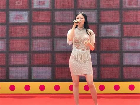 72家房客阿香结婚 72家房客阿香 72家房客阿香的 大山谷图库