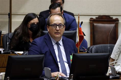 Etiqueta Marta Herrera La Tercera