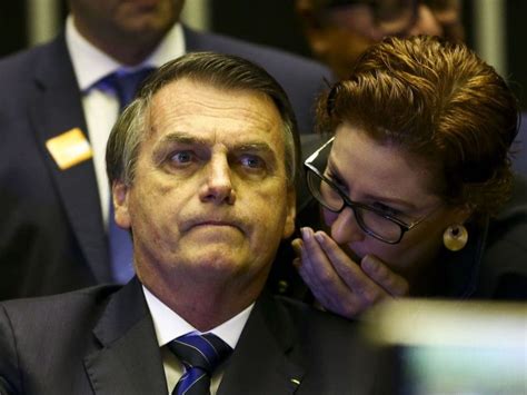 Quais Crimes Bolsonaro Pode Ter Cometido Ao Falsificar Seu Cartão De