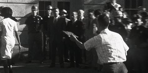 All 10 Real Life Figures In Forrest Gump Explained