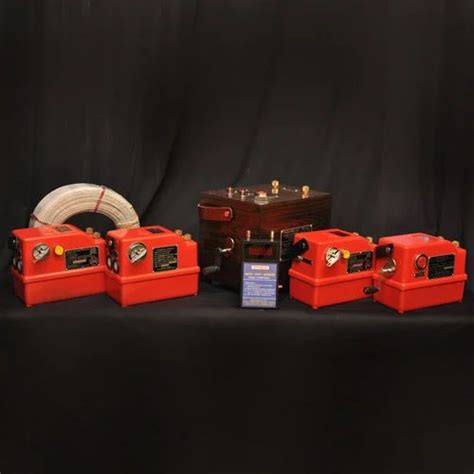 Blasting Exploder Powerblast 200 Shot Dynamo Condenser Type Exploder Exporter From Nagpur