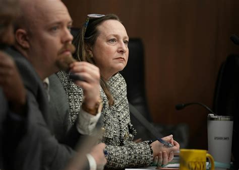 Hoa Board Leaders Property Managers Protest Reforms