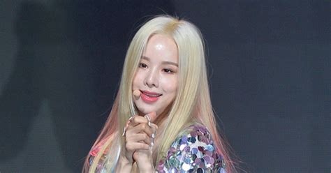 [포토] Exid 솔지 금발이 너무 예뻐