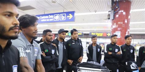 দেশে ফিরেছে জামাল ভূঁইয়ারা Football Bangladesh