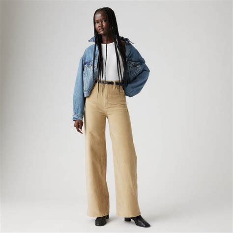 Pantaloni Ribcage A Gamba Ampia In Velluto A Coste Beige Levis® It