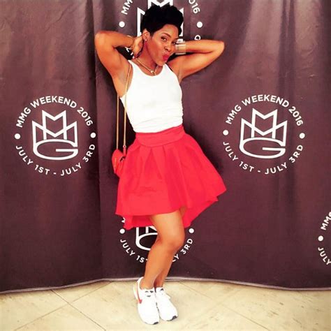 15 Gorgeous Pics Of Teyana Taylors Mom Nikki Essence