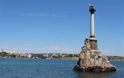 Вибух пролунав біля штабу Чорноморського флоту у Севастополі НОВИЙ ФОРМАТ