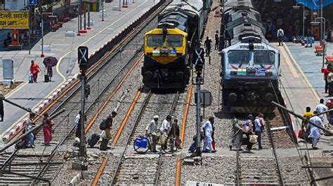 Goods Train Derailment In Telanganas Peddapalli Disrupts Rail Services