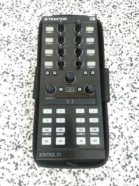 Traktor Kontrol X1 Mk2 Case