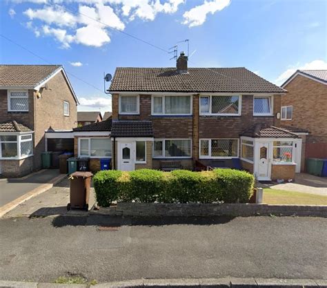 3 Bed Semi Detached House For Sale In Neston Road Walshaw Bury Bl8