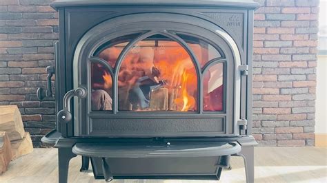 შეშის თანამედროვე ღუმელი JØtul F 500 Youtube