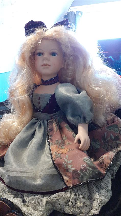 Hi Can Anyone Help Me Find Were Shes Made And Who Made Her I Looked
