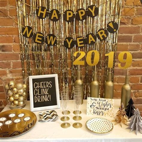 75 New Years Eve Party Ideas To Get The Party Started For 2024 Hubpages