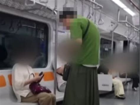 3호선서 중년 여성 삥 뜯었다치마 입은 여장男의 정체 한국경제