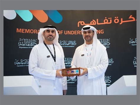 مالية عجمان تبرم اتفاقية تعاون مع سياحة عجمان لتوفير خدمات الدفع