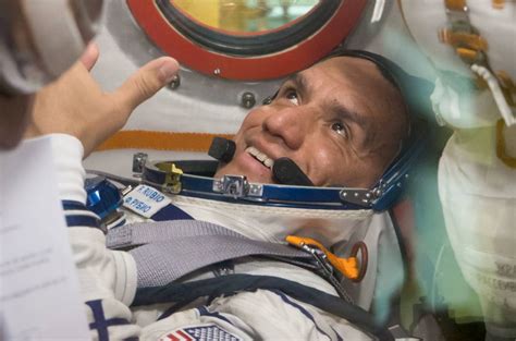 Cómo Ver El Vuelo Rápido De Un Astronauta De La Nasa A La Estación