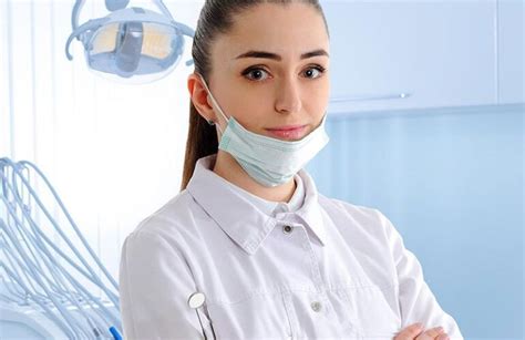 Jawline Exercises Simple Tips For A Sharper Look Dr Anirudh Agarwal