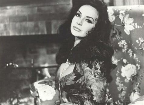 Ronin S Fortress Isabel Sarli