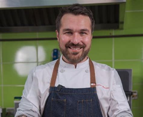 Giacomo Bocchio Sorprende Con Curioso Pasatiempo Fuera De La Cocina