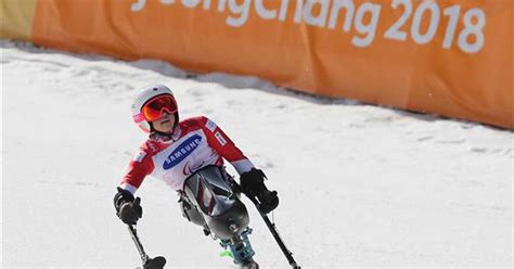 【平昌パラ】「迫力のある、攻めの滑り」安倍晋三首相 金メダルの村岡桃佳選手に祝福メッセージ 産経ニュース