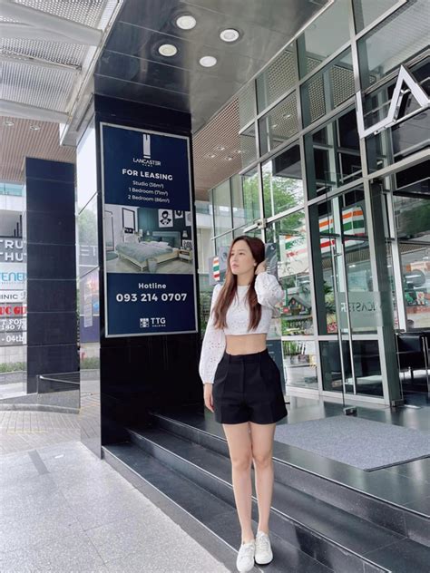Nhan Sắc Của Hoa Hậu Mai Phương Thúy Khi Cân Nặng Chạm Mốc 71 Kg
