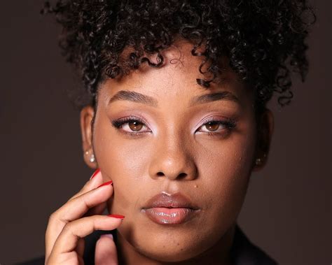 Maquiagem Inverno 2025 5 Tendências De Beleza Para Ficar De Olho