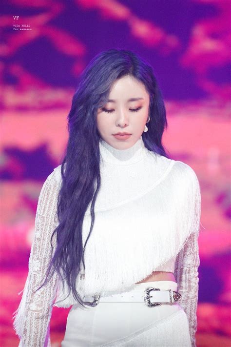 Pin By On Wheein Wheein Mamamoo Mamamoo Moonbyul